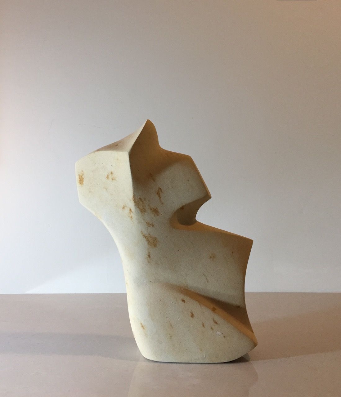 FLOATING TORSO | Private Museum